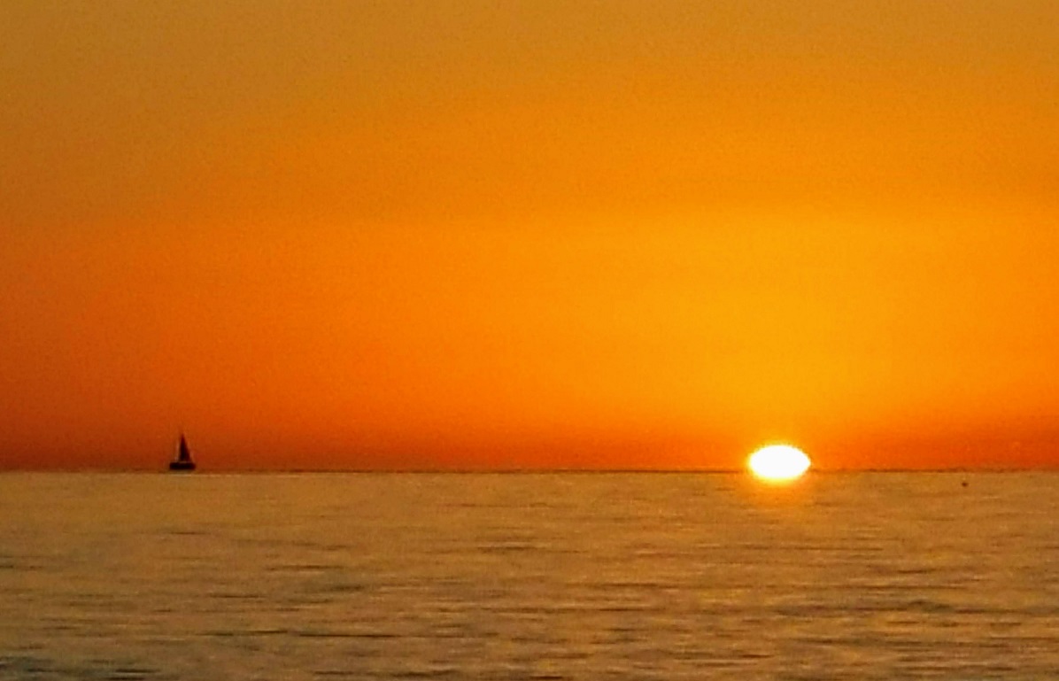 Tercets – Poetry, Short Prose and Walking